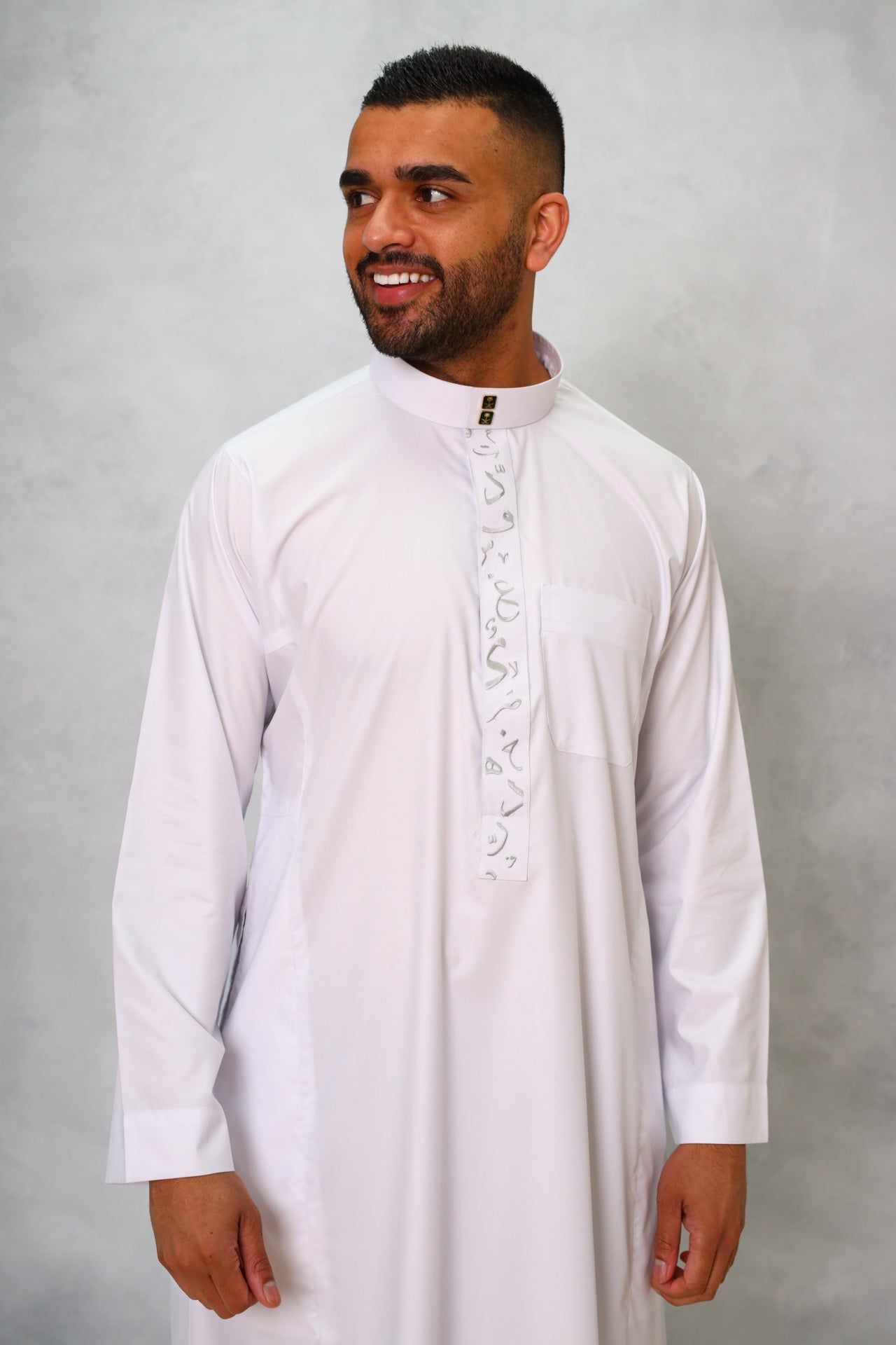 Buy Saudi Embroidery Calligraphy White Thobe & Jubbah For Men - MyHijab