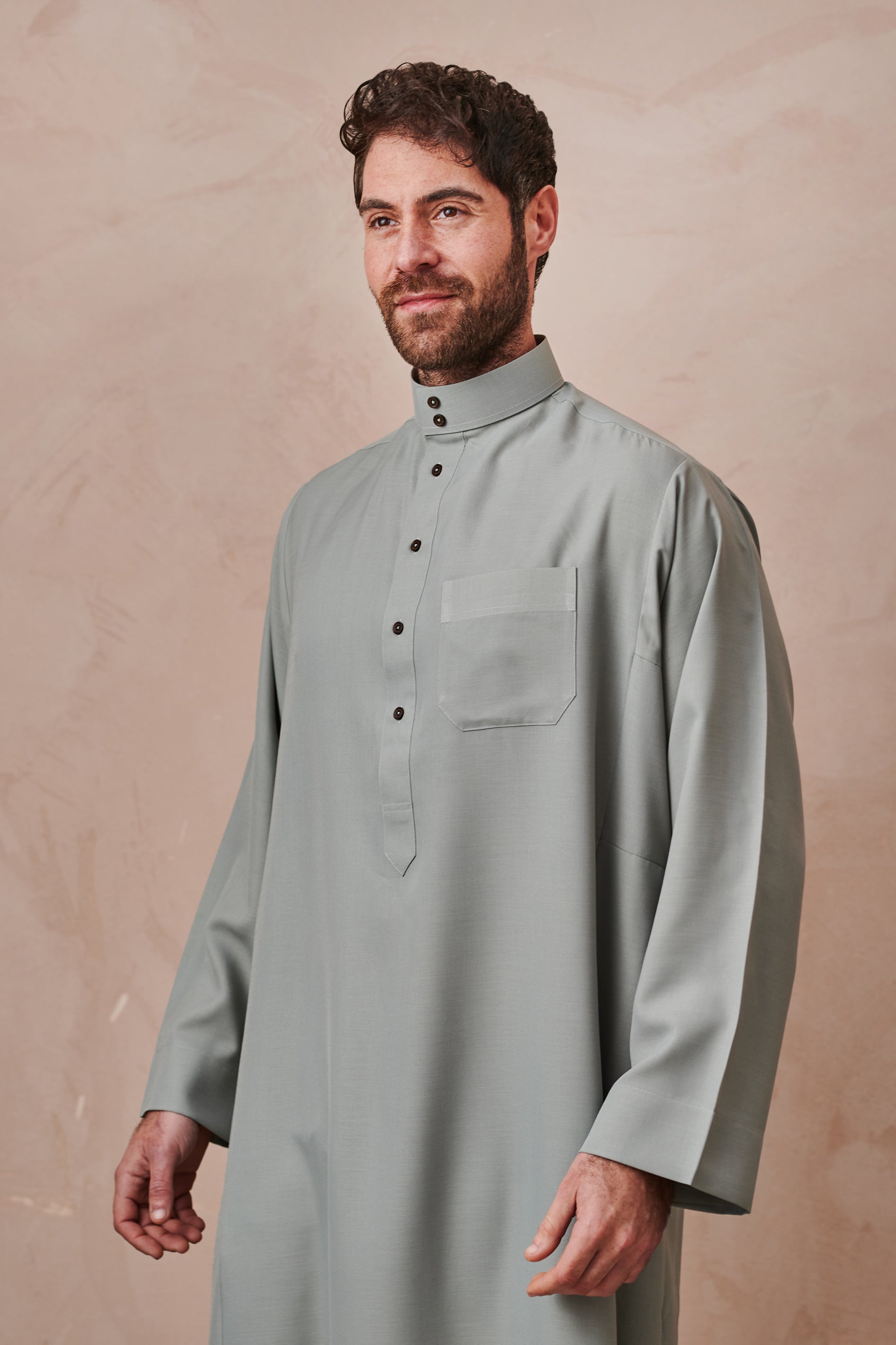 Buy The Quality Saudi Premium Ink Black Thobe & Jubba - MyHijab