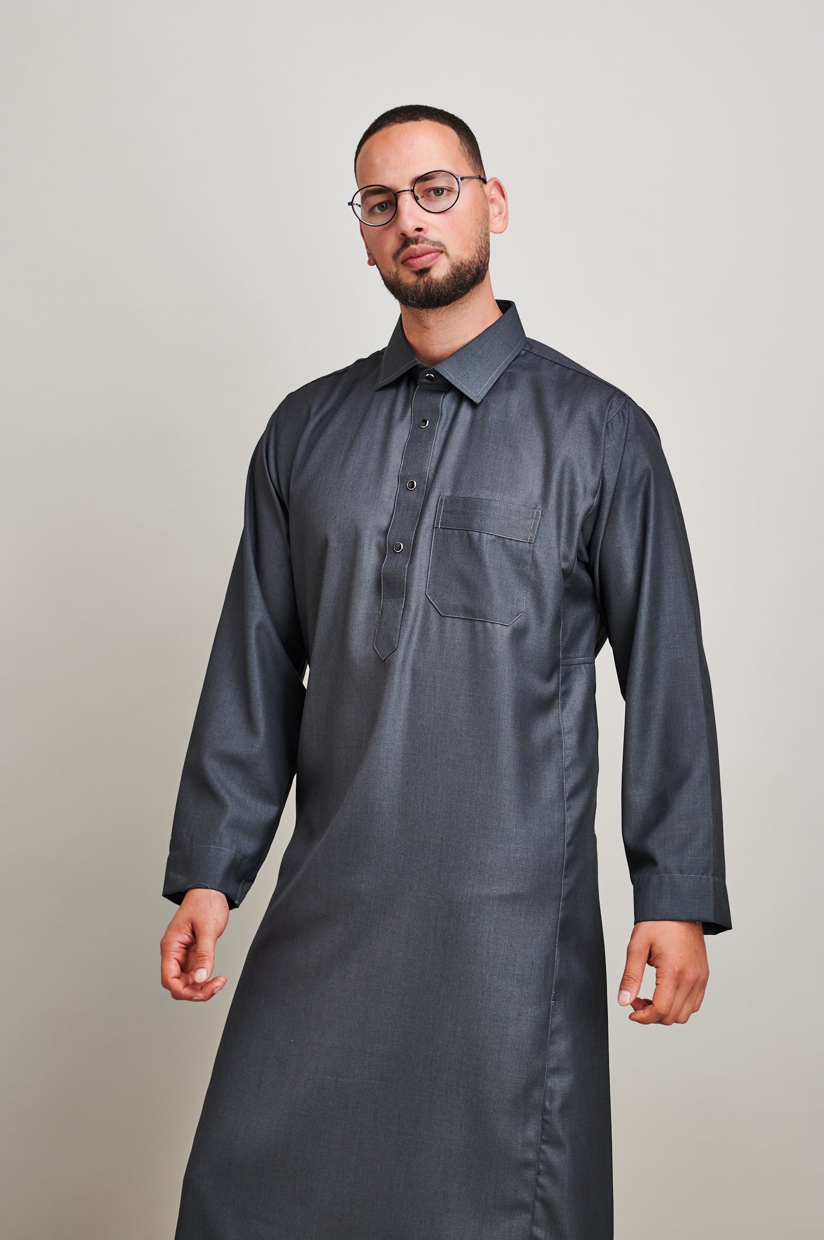 Buy Saudi Classic Slate Grey Thobe & Jubbah For Men - MyHijab – MyHijab ...