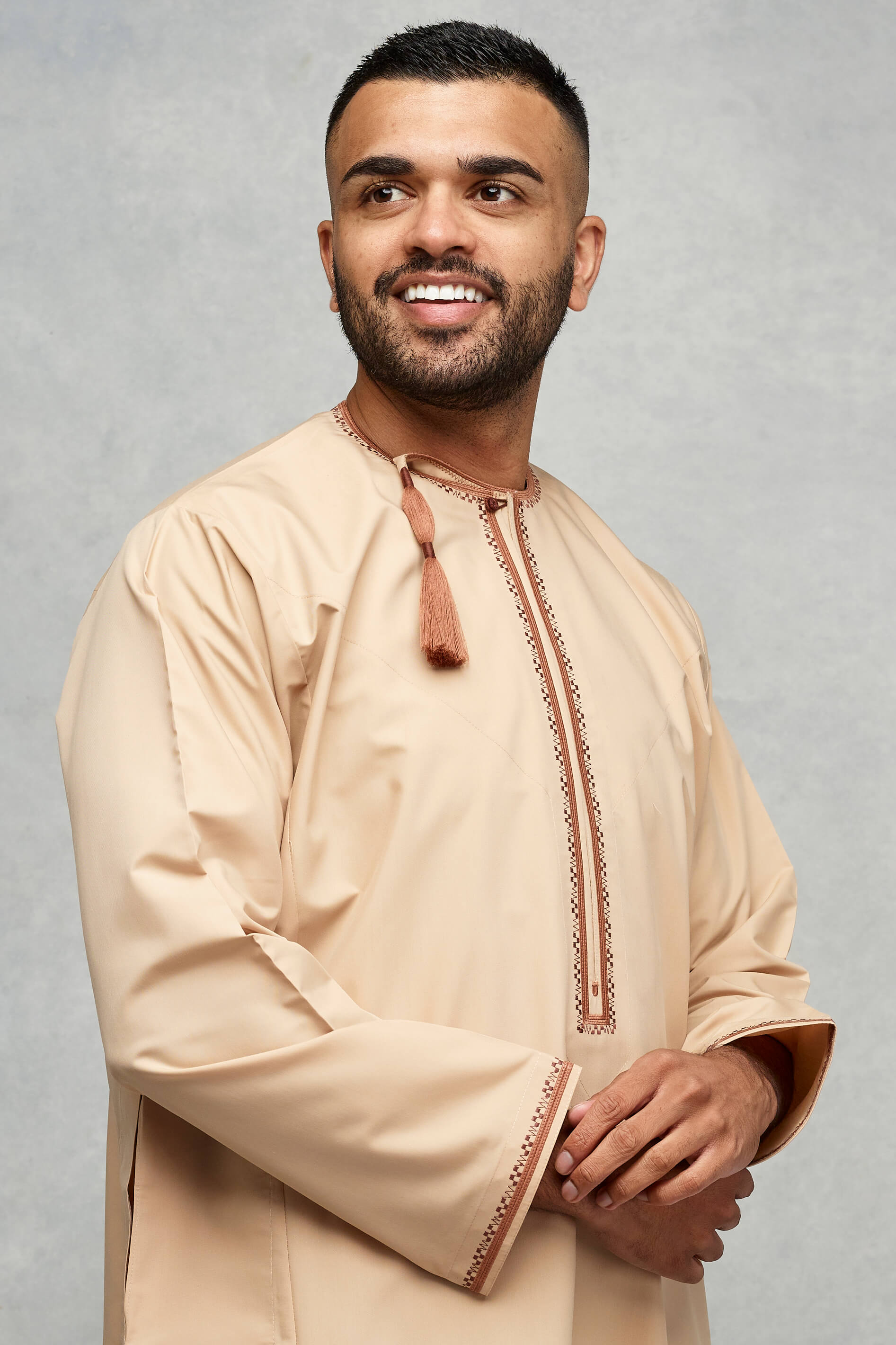Buy Omani Arabian Sand Thobe & Jubba For Men - MyHijab London