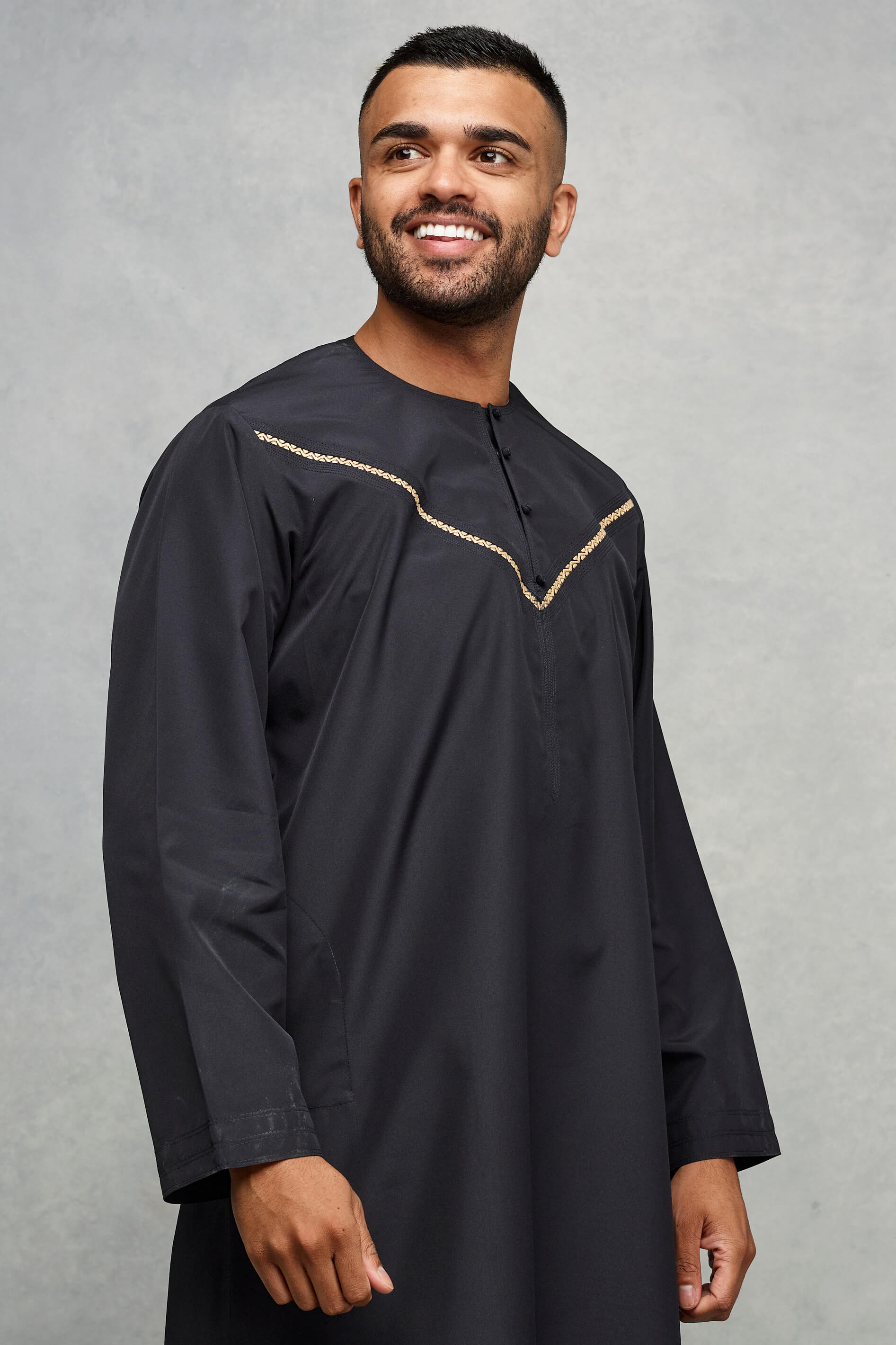 Emirati Style Ink Black Thobe