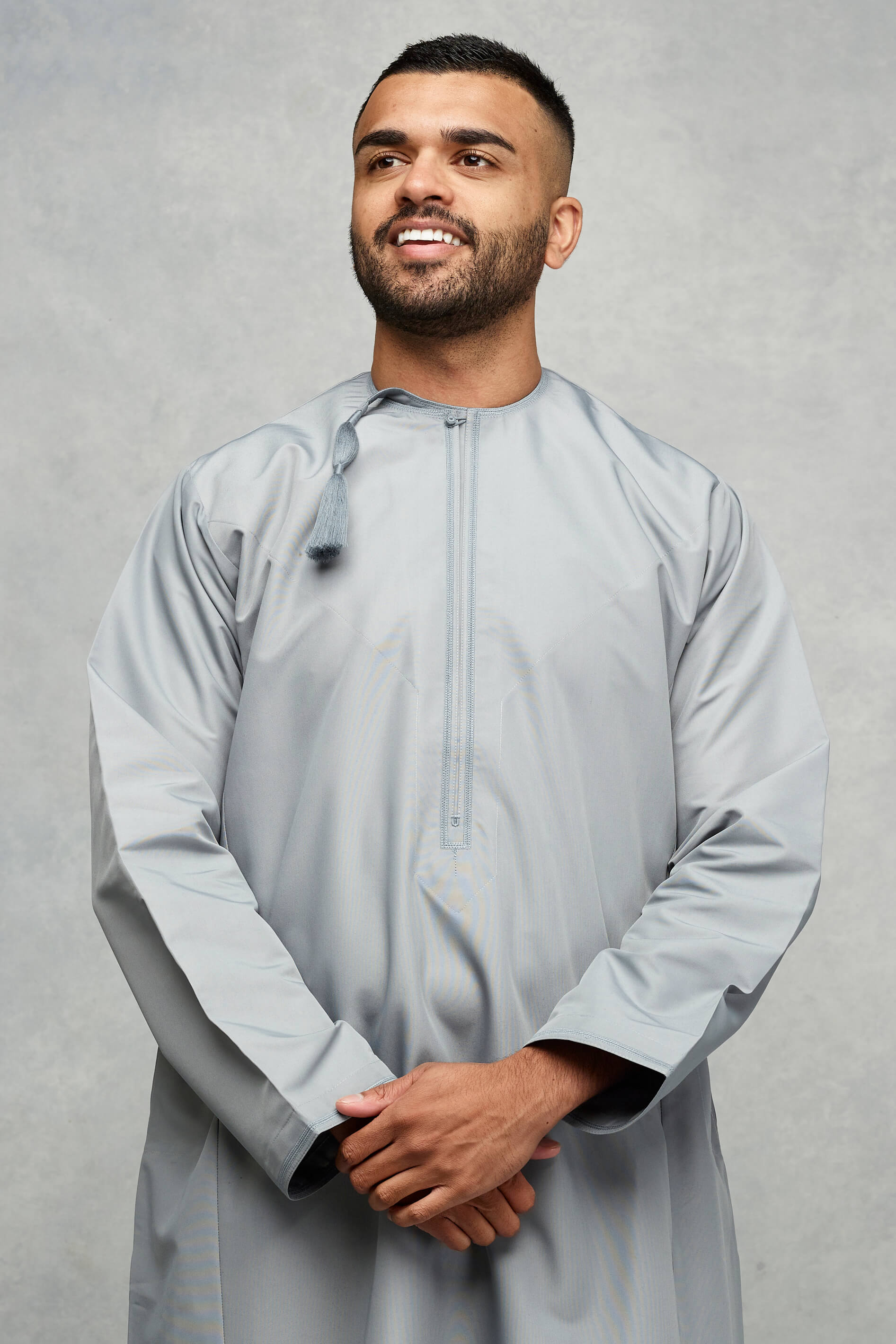 Shop Omani Concrete Grey Thobe & Jubbah For Men - MyHijab London